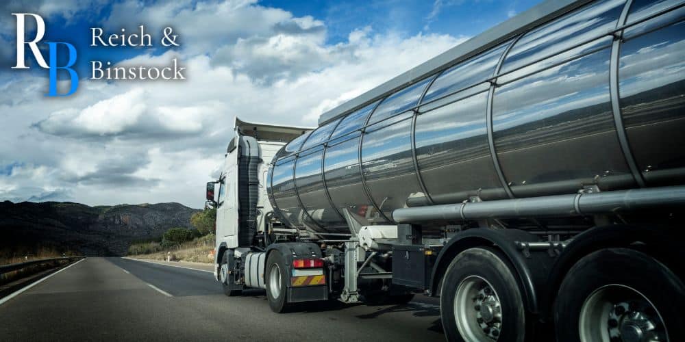 What Is the Difference Between Interstate and Intrastate?