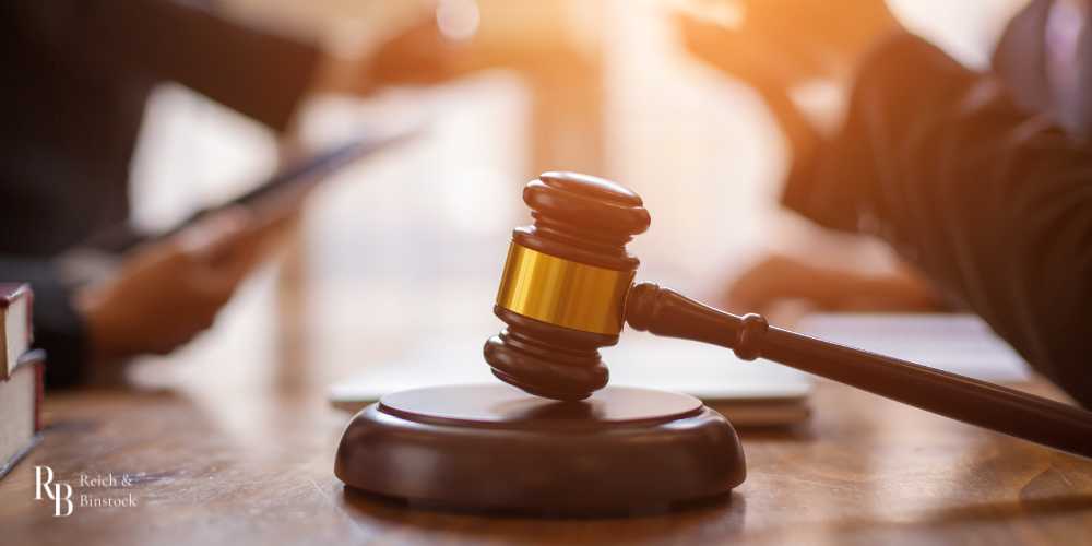 Digital Addiction | Legal Assistance & Treatment | Reich & Binstock